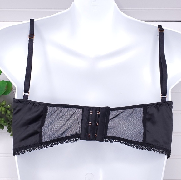 Chelsea28 | Intimates & Sleepwear | Chelsea28 Modern Fem Keyhole ...